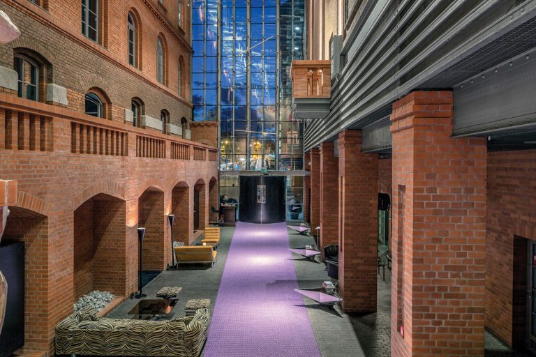 TOP 10 HIGH TECH HOTELS AROUND THE WORLD - Hotelier India