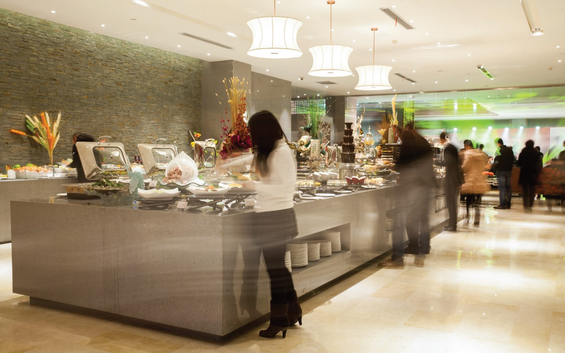 The Art Of Spinning Plates - Hotelier India