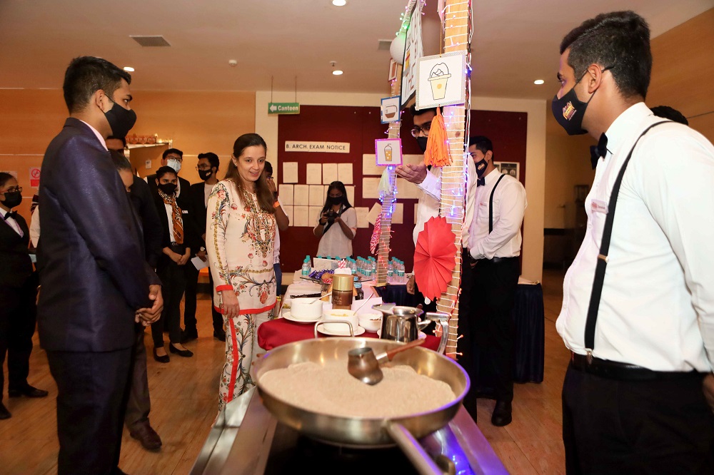 Sheila Raheja Institute of Hotel Management students come together to ...