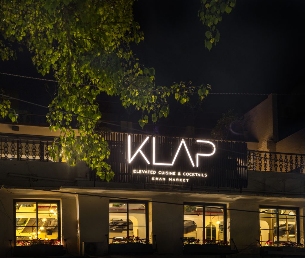'Klap' a restaurant adorned in maximalist design with modern interiors ...