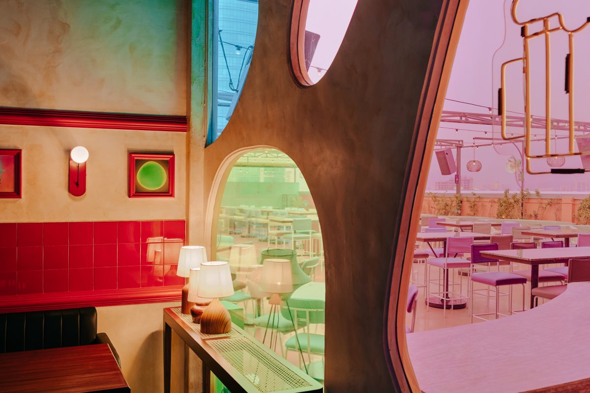 Bar Stock Exchange, Mumbai- A design combination of playfulness, hues ...