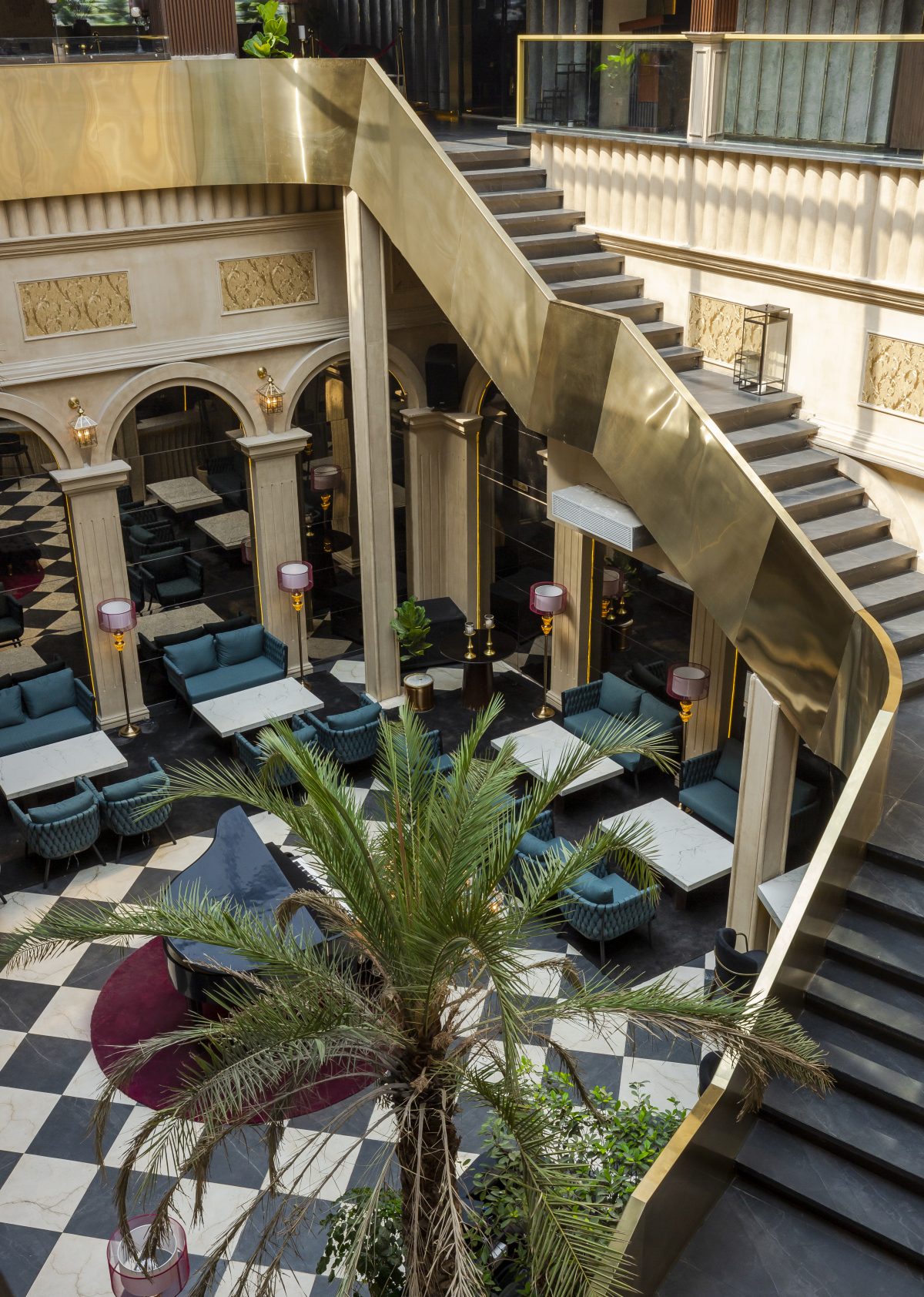 Baardos La Citta, A fine-dining space that emulates Roman architecture ...