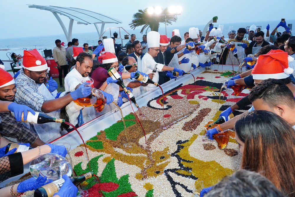 Novotel Visakhapatnam Varun Beach welcomes the Christmas spirit with ...