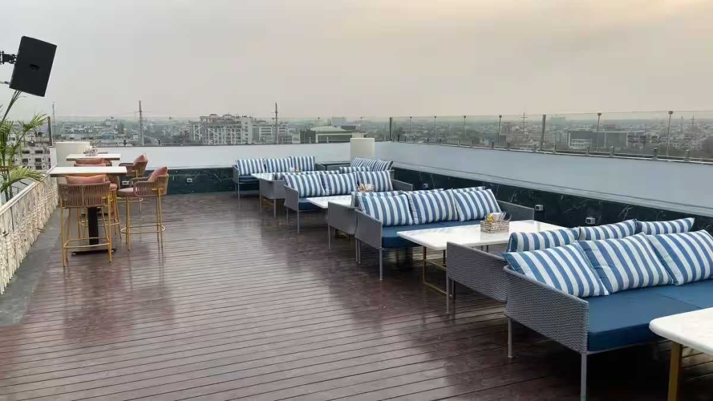 The biggest cocktail garden in Indore - Hotelier India