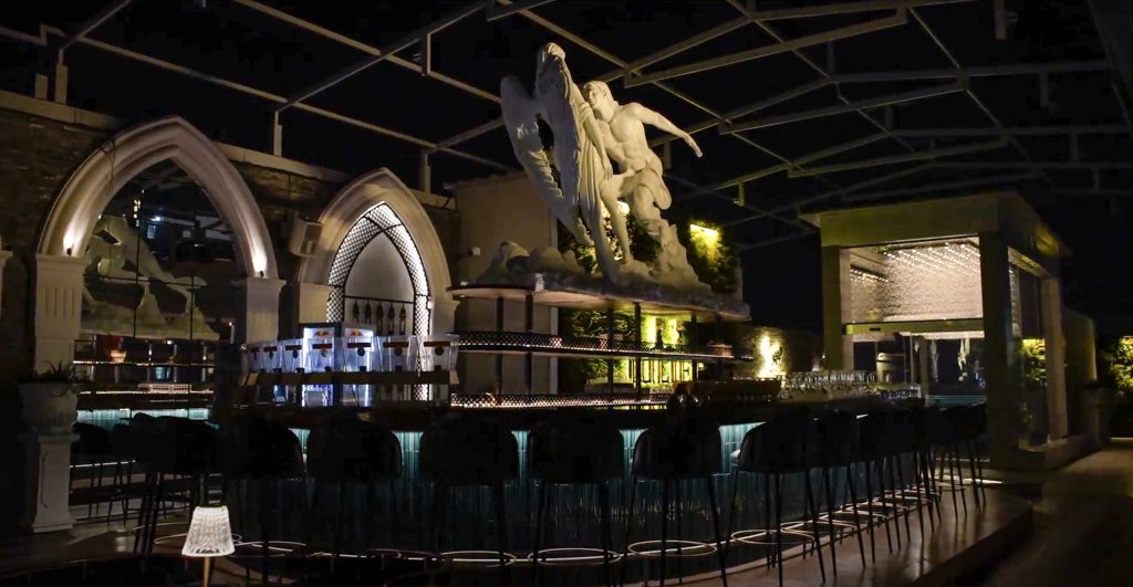 This Juliet vows to bring romance to your dining - Hotelier India