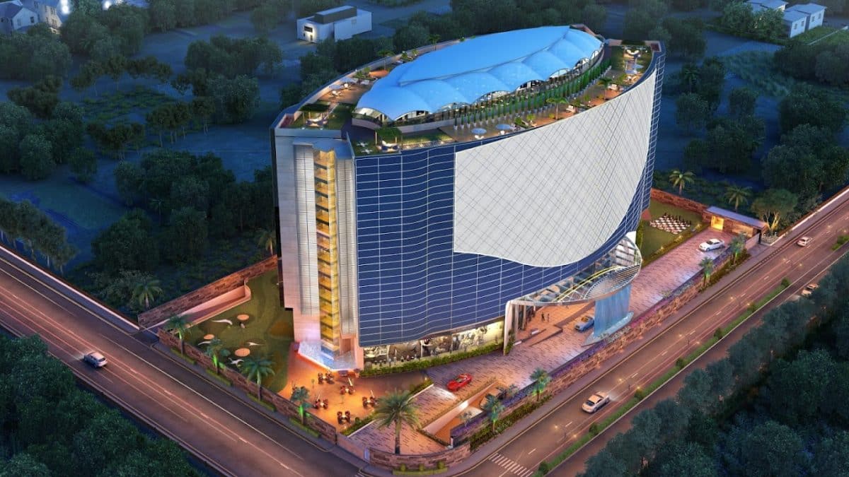 STAAH partners with The World hotel in Surat - Hotelier India