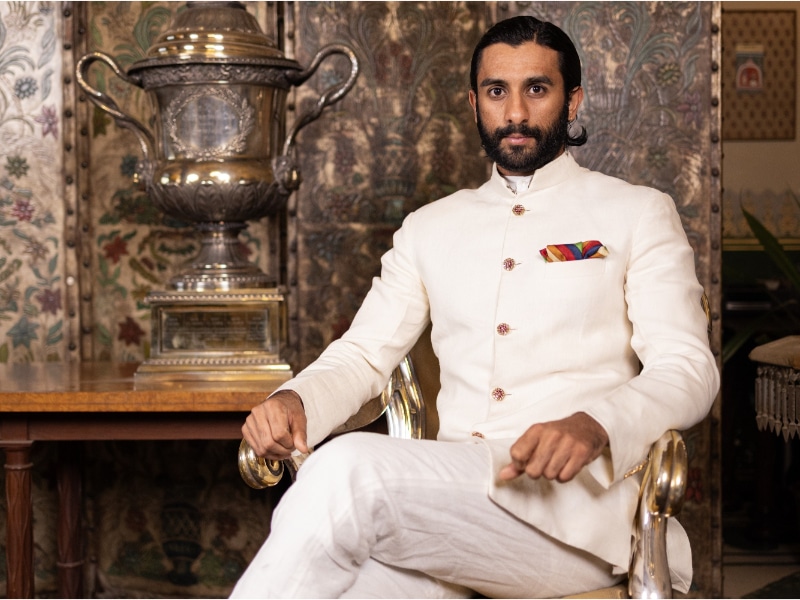 Maharaja Sawai Padmanabh Singh of Jaipur pronounced the Icon of India by The Leela - Hotelier India