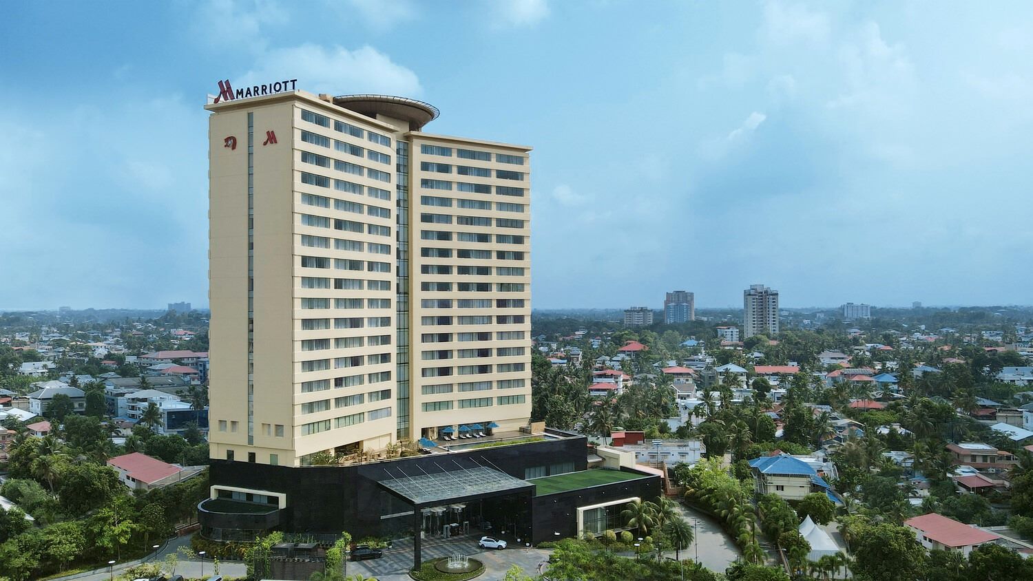 Kochi Marriott celebrates Its 10th anniversary - Hotelier India