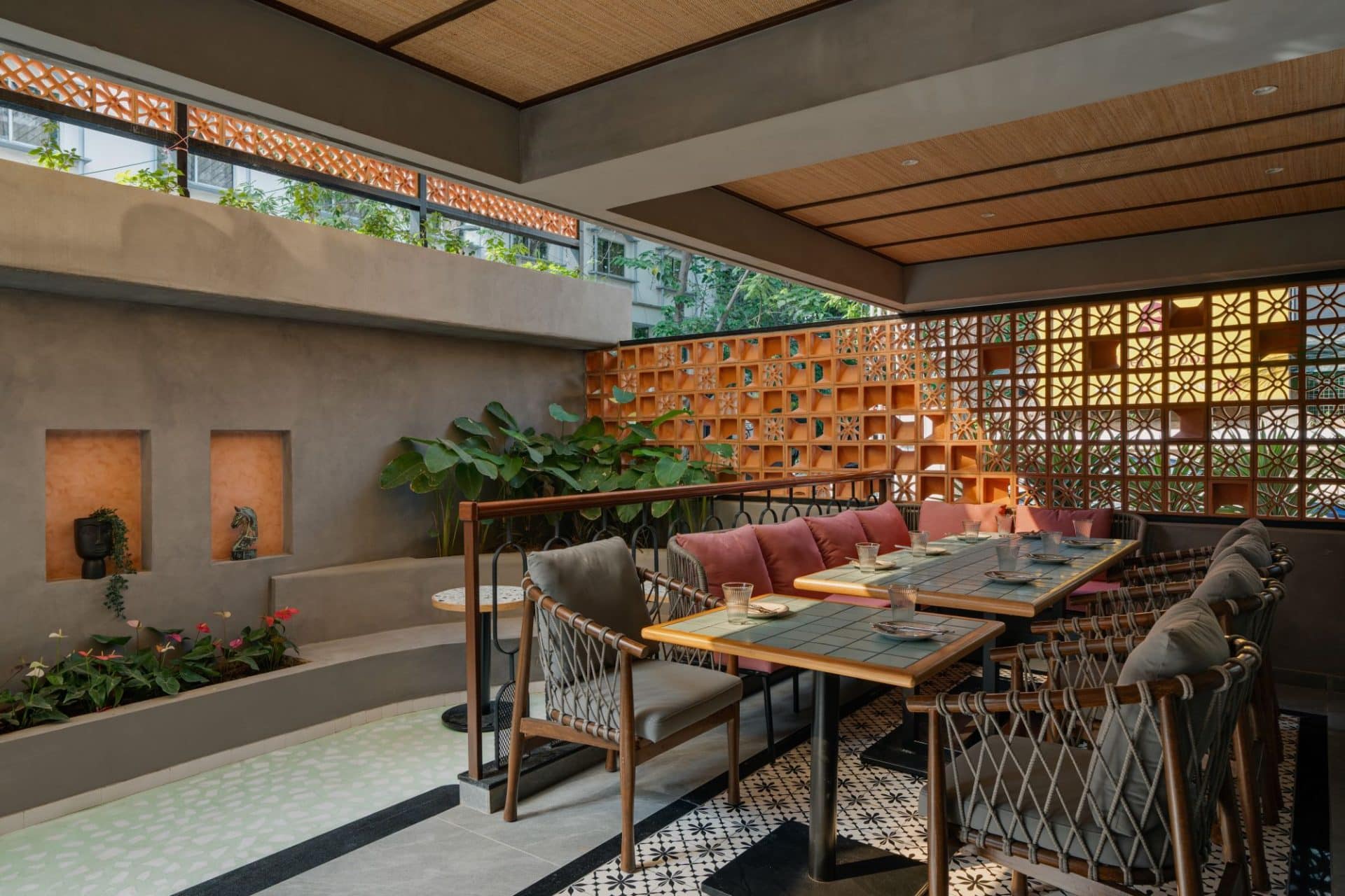 MOAI: A new era in Hyderabad’s dining & cocktail culture - Hotelier India