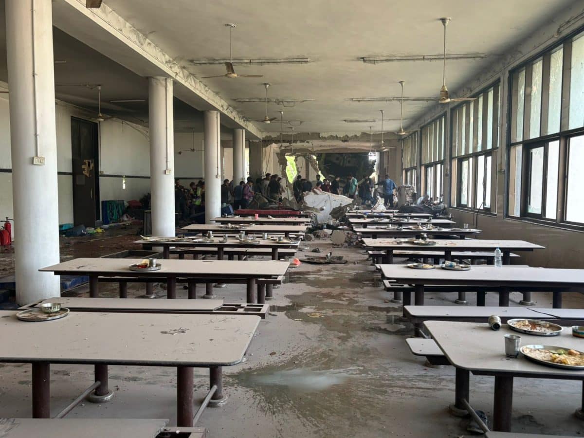 Air India flight from Mumbai to London returned after three hours in ...