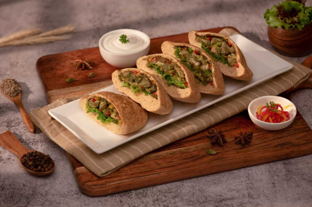 Experience culinary delights with Akasa Air's revamped café Akasa menu ...