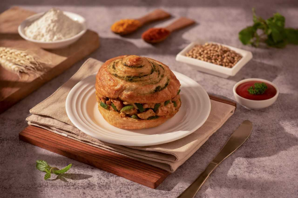 Experience culinary delights with Akasa Air's revamped café Akasa menu ...